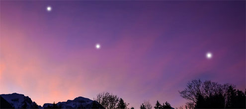 White Lamp Lights by John Swain; poem unrhymed